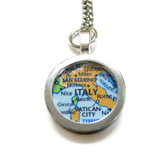 Kiola Designs | Accessories | Italy Map Keychain | Poshmark